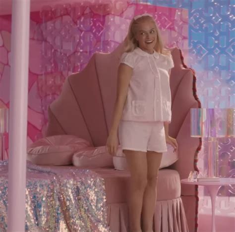 Margot Robbie Movies Margot Elise Robbie Margo Robbie Live Action Girly Movies Barbie