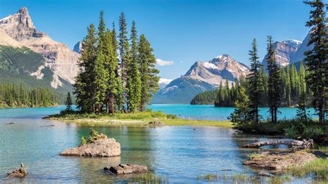 Hotels In Canada Find Cheap Canada Hotels With Momondo