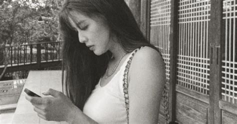 이광수♥ 이선빈 민소매로 드러낸 글래머 몸매 고궁서 도회미 뿜뿜