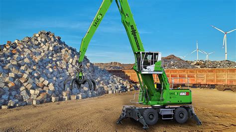 Sennebogen With Material Handler Made From Green Steel