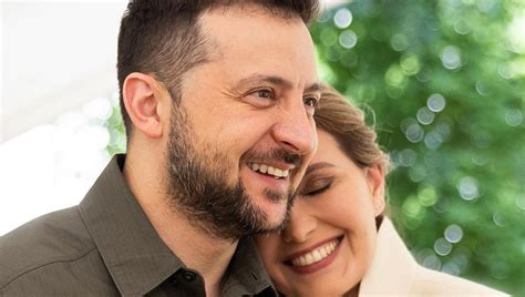 Президент ніжно та зворушливо привітав кохану Олену Зеленську з днем народження Люкс ФМ