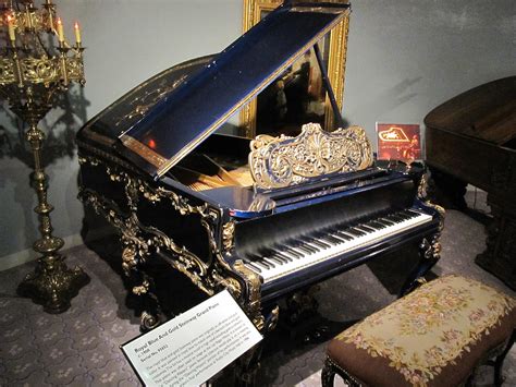 Liberace The Virtuoso Behind The Glitz And Glamour