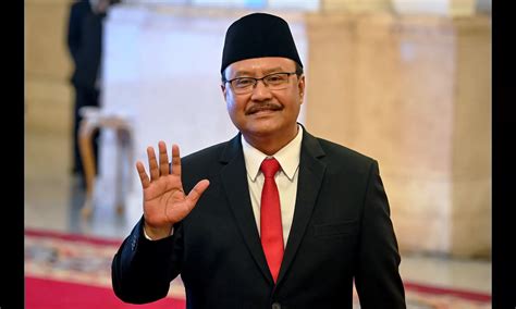 Syaifullah Yusuf Siapkan Transisi Kebijakan Kemensos