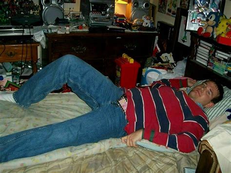 Chris Tine Looks More A Crossdresser Than Translesbian Nowadays R ChrisChanSonichu