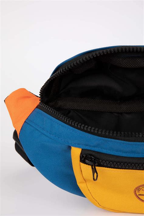 مختلط أولاد شنطة خصر ولادي وتر بروف 2545026 Defacto