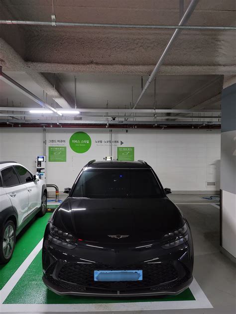 Tech 전기차 액티브 사운드 디자인 전기차에서 나는 소리 취향에 맞게 선택할 수 있다 전자음악에서 사용되는 사운드합성 기술을 이용한 전기차 사운드 디자인 E