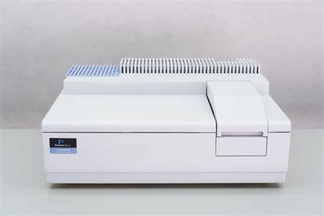 Perkin Elmer Lambda 25 Uv Vis Spectrophotometer Labmakelaar Benelux
