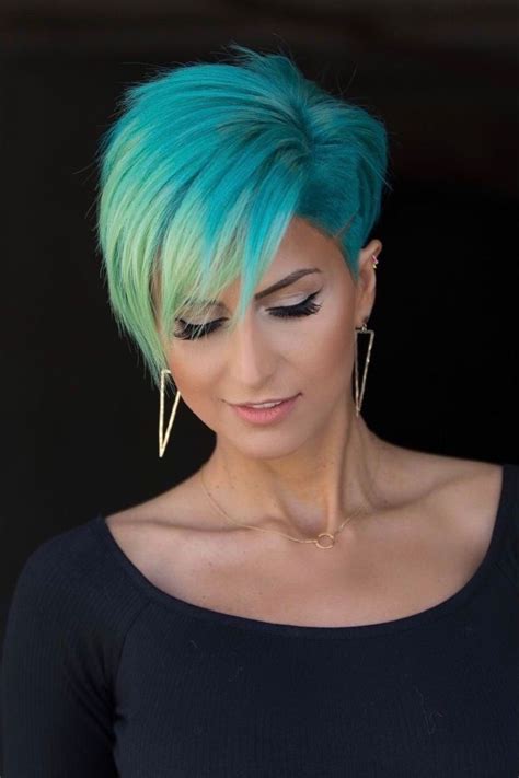 Pin op Hair | Kapsels, Gekke kapsels, Haar