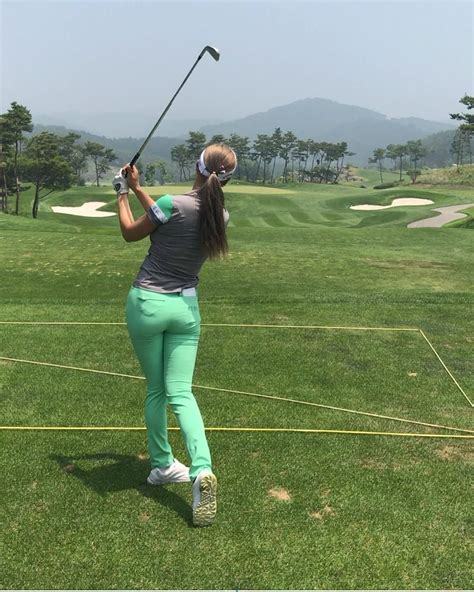여자 골프선수 뒷태