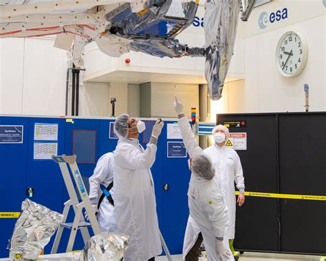 Esa Checking Earthcares Cloud Profiling Radar