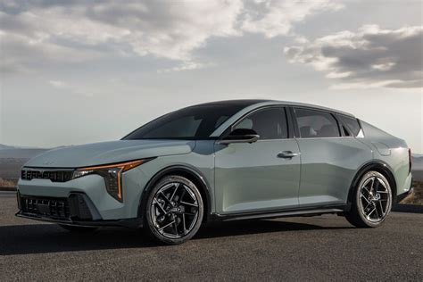 Kia Lanzará El Nuevo K4 Sedán A La Argentina En 2025 Autoweb Argentina