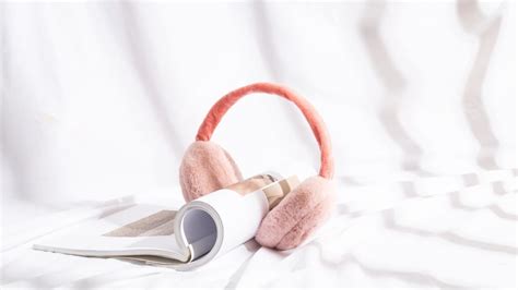 Fluffy Candy Colors Fashion Powerpoint Background For Free Download Slidesdocs