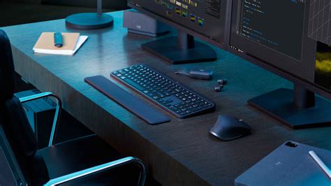 Deretan Fitur Canggih Yang Ada Di Keyboard Dan Mouse Logitech