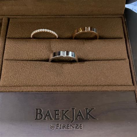 백작바이피렌체 창원예물 창원웨딩링 창원커플링 백작커플링 자체공방의 핸드메이드 제품을 보고싶으시면 백작을 방문해주시면 됩니다 💜💛💚💙 창원점예약문의☎