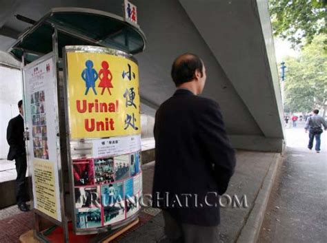 Sosialisasi Di China Cewek Kencing Berdiri