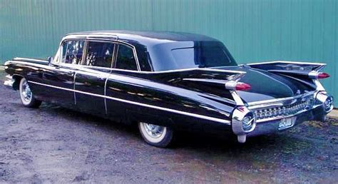 20 Welding Trucks Ideas Welding Trucks Trucks Cadillac Fleetwood