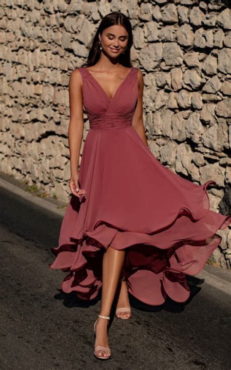 Tenue De Cérémonie Pour Femme Idées Conseils Et Look Les Lionnes