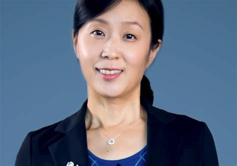 Yating Wu Named Ceo Of Ynap Alibaba China Joint Venture Fengmao