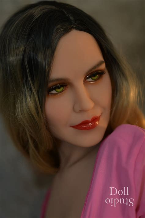 New Photos With HR Doll HR 166 AA Body Style And Emma Head HR No 20 Blog Dollstudio US