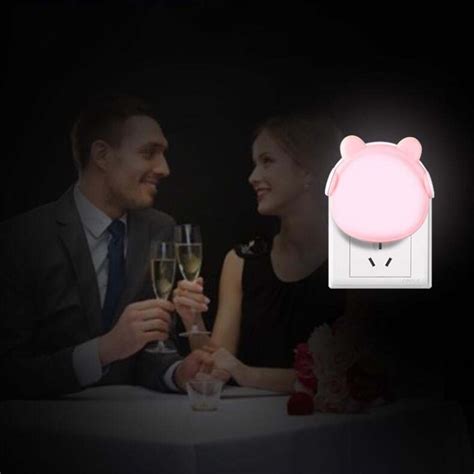 4 Pcs 스마트 조명 제어 Led 침실 미니 야간 조명 에너지 절약 침대 옆 램프 미국 플러그 핑크