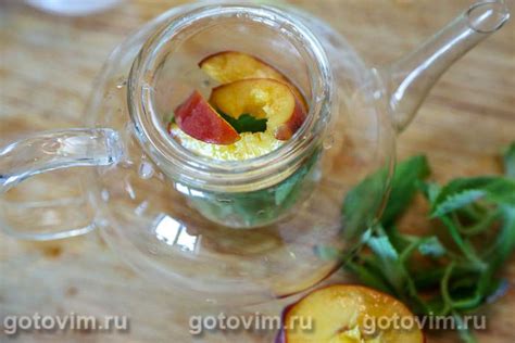 Зеленый чай с мятой и персиком. Рецепт с фото