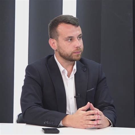 Вуко Мелов