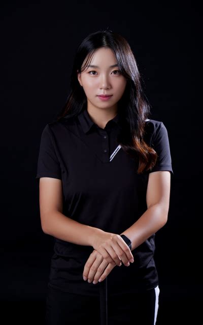 전체해지더스윙골프아카데미 Null 강유정 프로의 프로필 바디코디 플러스 1등 헬스and필라테스 맞춤 프로그램 정보앱