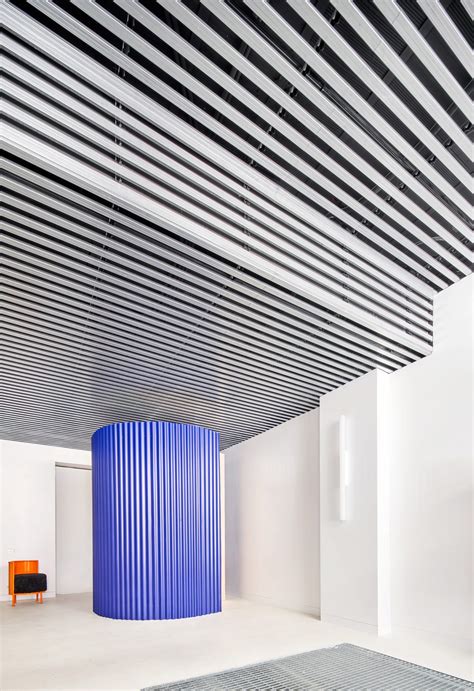 Lucas Y Hernández Gil Splits Moods Inside Madrids Casa A12 Apartment