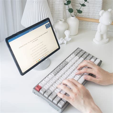 키크론 K2 Retro 저소음 적축 데스크테리어 블루투스키보드