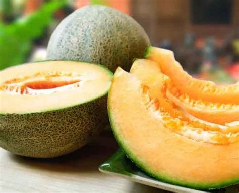Skincare Expert Aashmeen Munjaal Suggests Melon Pack To Remove Tan