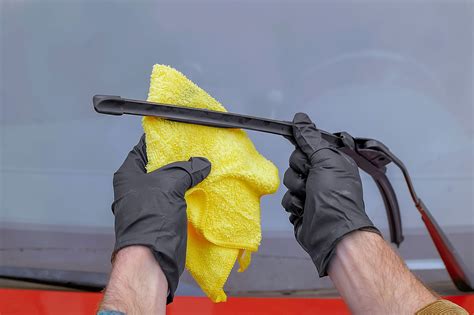 How To Clean A Windshield Wiper Blade