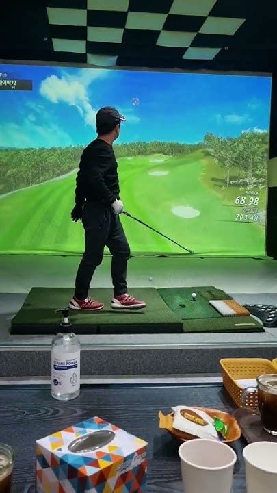 저수틴 토마스형님 롱아이안5번 파5 세컨샷 30초 루틴골프존 볼스피드 53 굿샷 롱아이언5번아이언탈골스윙 Youtube