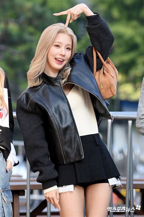 여자 아이들 미연 루피처럼 귀엽게[엑s Hd포토] 네이트 뉴스