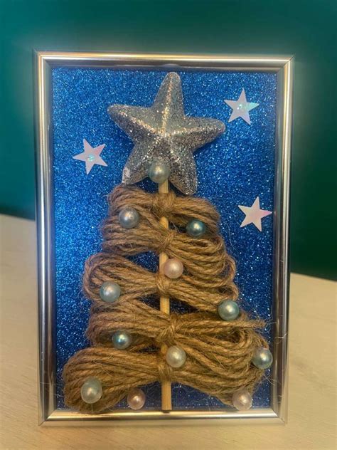 Звездна Елха и Перли Коледен Декор в Рамка Iwy Art