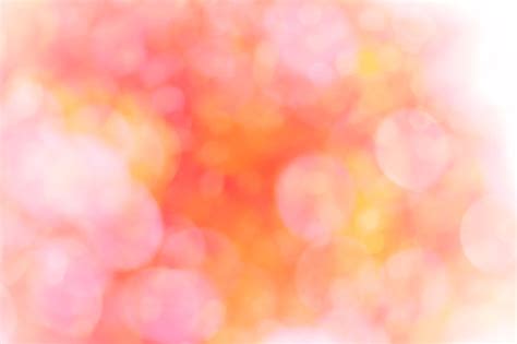 추상 매력적인 핑크와 오렌지 Bokeh 빛 반짝 스파클 Defocused 배경 럭셔리 골든 컬러 파티 생일 기념일 할러데이 초대 새 해 크리스마스 또는 눈 크리스마스 흐림