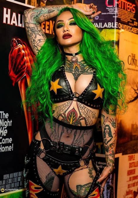 Shotzi Blackheart Cufo510