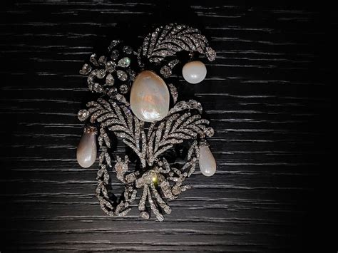 3400년 전 숨진 투탕카멘이 20세기 보석 디자인 역사를 바꿨다