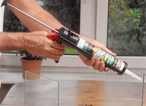 Силикон для аквариума как правильно клеить