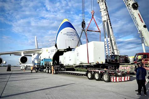 Авіакомпанія "Авіалінії Антонова" перевезла чутливий вантаж з Італії до ...