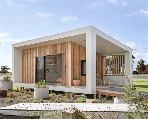 Компактні будиночки з дерева ідеї з планами Ідеї декору