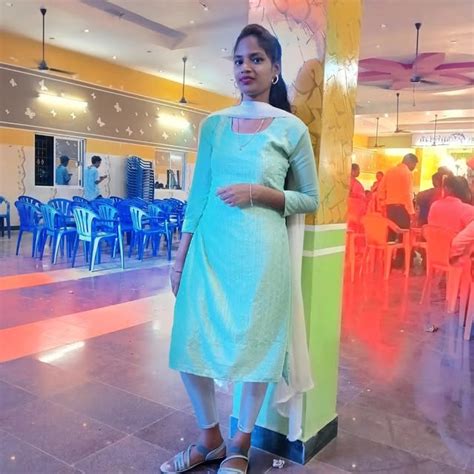 🖤 Ashu 🖤 Straberry Girl • Threads Say More