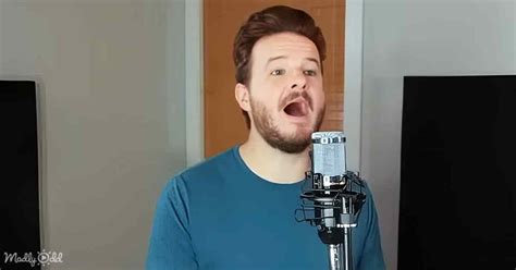 Neil Diamonds “sweet Caroline” Brilliantly Reimagined As Acapella By Jared Halley