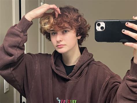 Curly P Pale Blonde Hair Hair Inspiration Short Cut My Hair