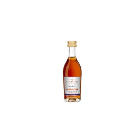 CAMUS VSOP 50ML - Mega Wines & Spirits