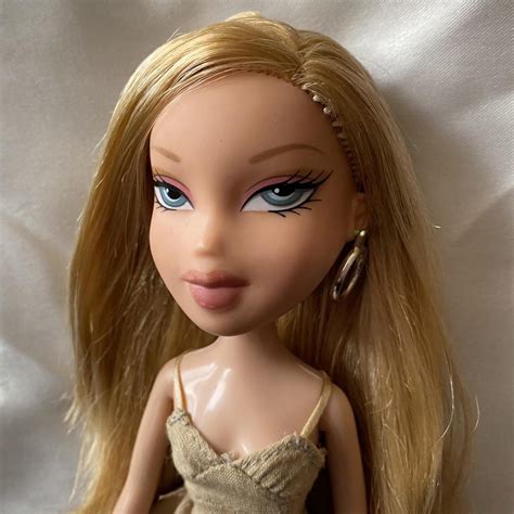 Bratz Doll Cloe Magic Make Up V Rare Cloe Depop