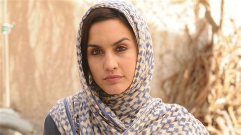 Fuoco Amico Quinta Puntata Samira Ritrova La Figlia Lanostratv