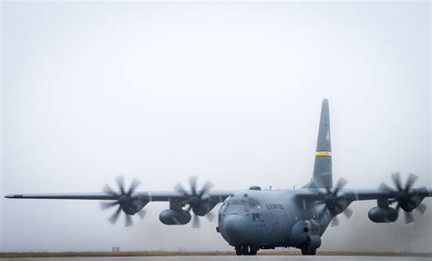 Close Look At The Usafs First Eight Blade C 130h Alert 5