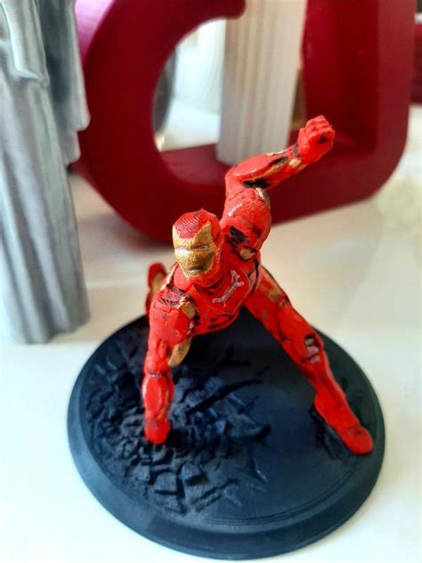 Фігурка Iron Man — ціна 199 грн у каталозі Статуетки Купити товари для дому та побуту за