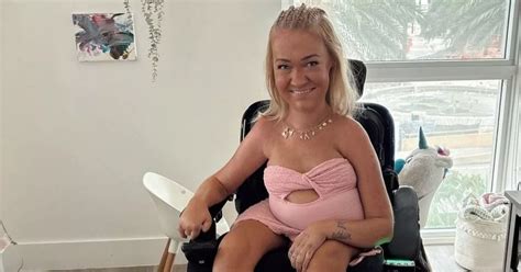 I May Be Disabled But I Still Enjoy Sex And Flaunt My Body Online The Mirror