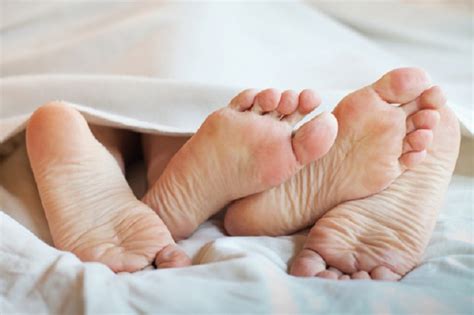 Ingin Tampil Gagah Di Ranjang Ikuti Tips Ini